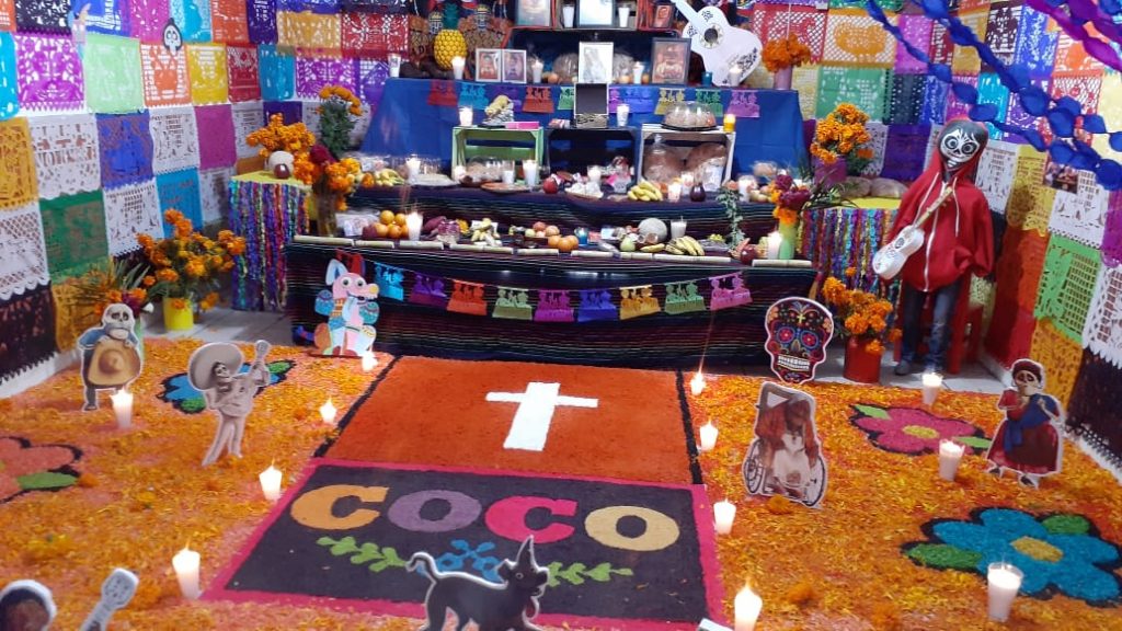Influye película Coco en los altares de muertos – GM Noticias